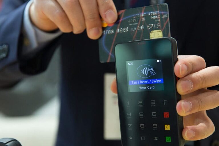 How Credit Card Processing Works in 2025