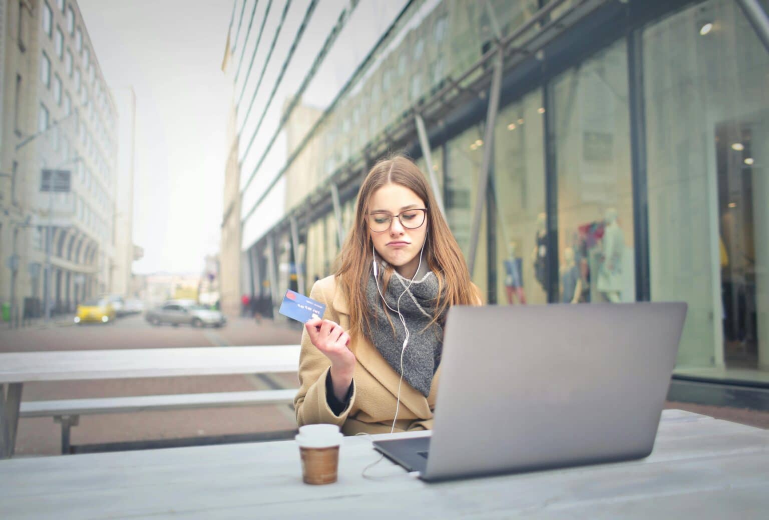 How to Manage Multiple Coffee Shops With a Cloud POS System